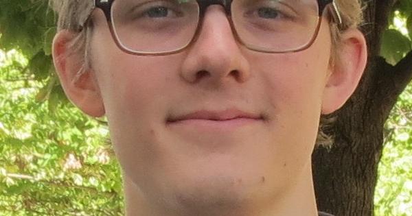 Symon Stevens-Guille wins travel awards for ESSLLI | Department of ...