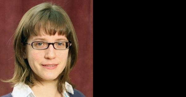 Andrea Sims Receives 2022 Linguistics Faculty Recognition Award ...